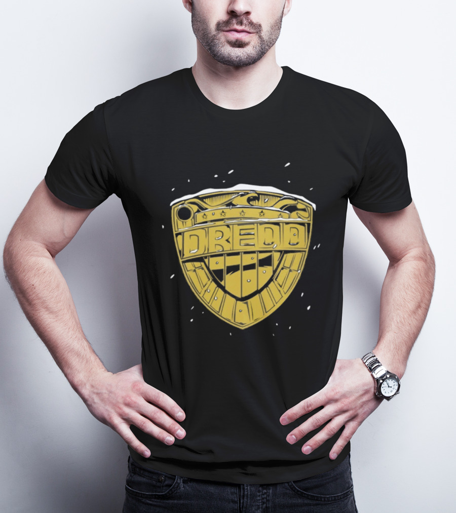Judge Dredd Badge Winter Holiday Snowflakes T-Shirt