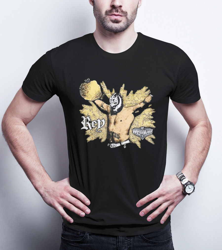 WWE Rey Mysterio WrestleMania Masked Luchador Iconic Pose T-Shirt