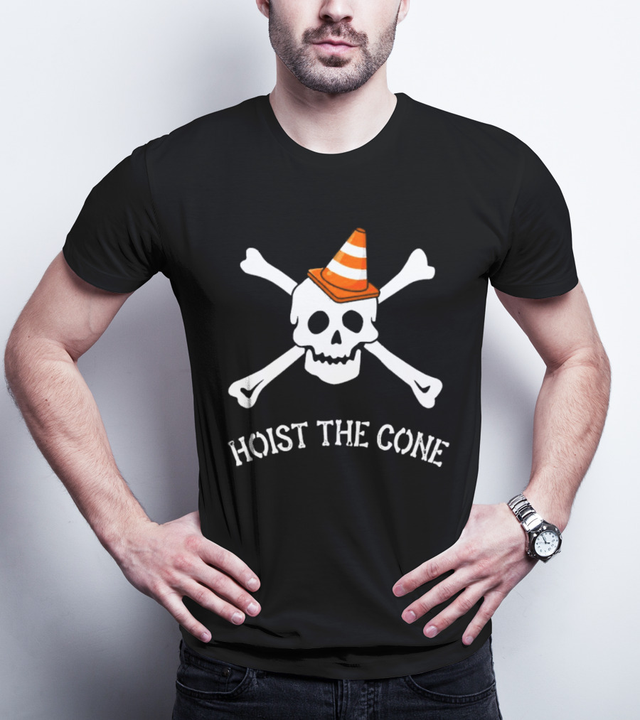 Pittsburgh Pirates Skull Crossbones Hoist The Cone Traffic Hat T-Shirt