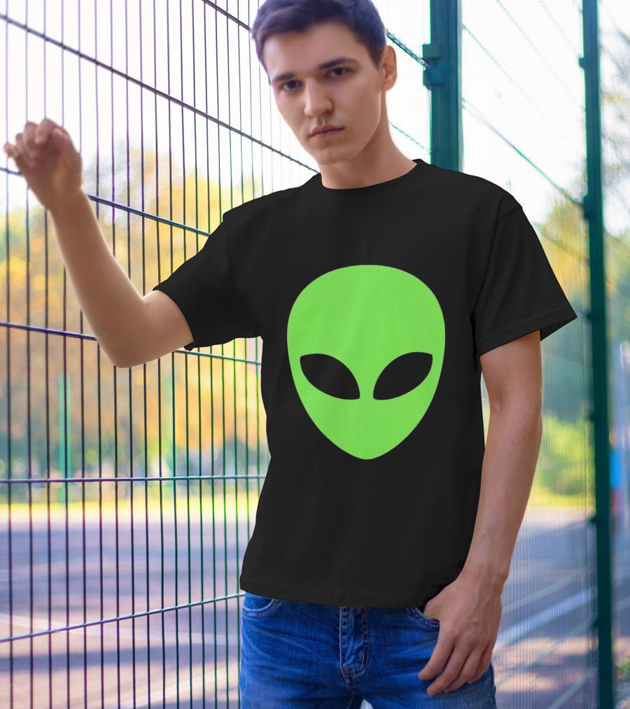 Balenciaga 2020 Alien Green Face Black Eyes T-Shirt