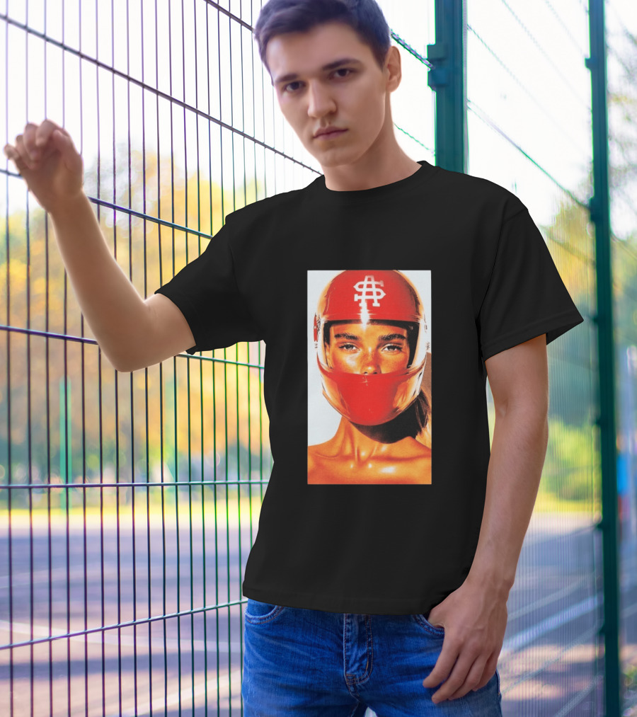 Sauna Sa Race Girl Helmet Icon Red Racing T-Shirt