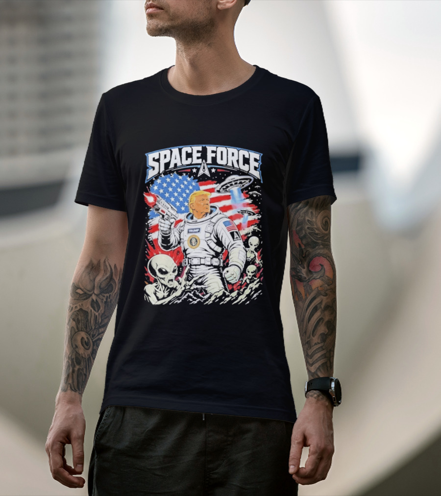 Space Force Trump Alien UFO America Flag Astronaut T-Shirt
