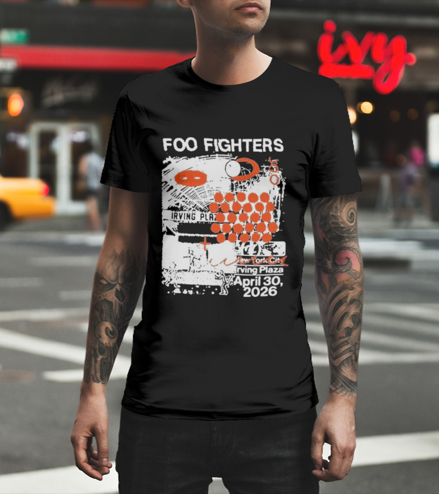 Foo Fighters April 30 New York 2026 Red Dots Abstract T-Shirt