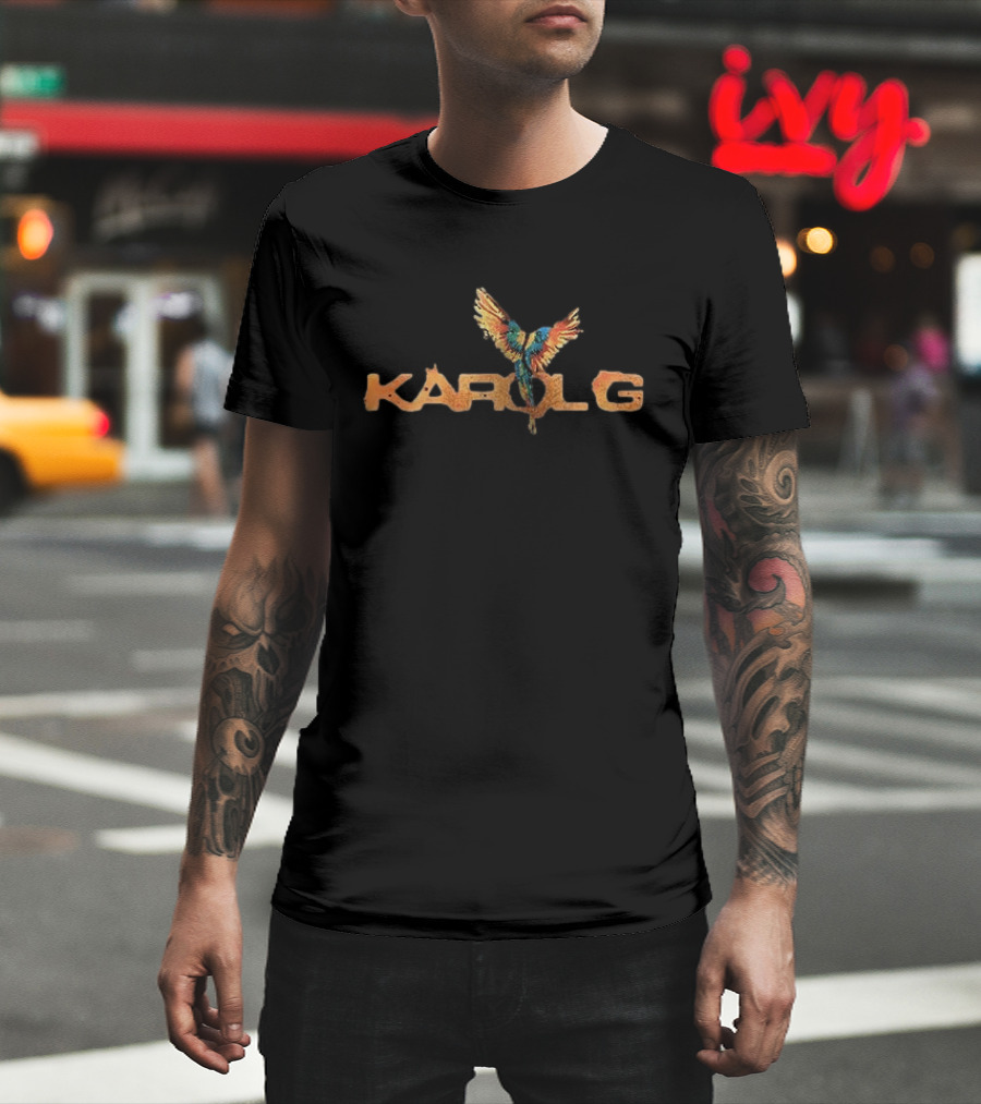 Karol G Parrot Viajando Por El Mundo Tropitour Colorful Wings T-Shirt