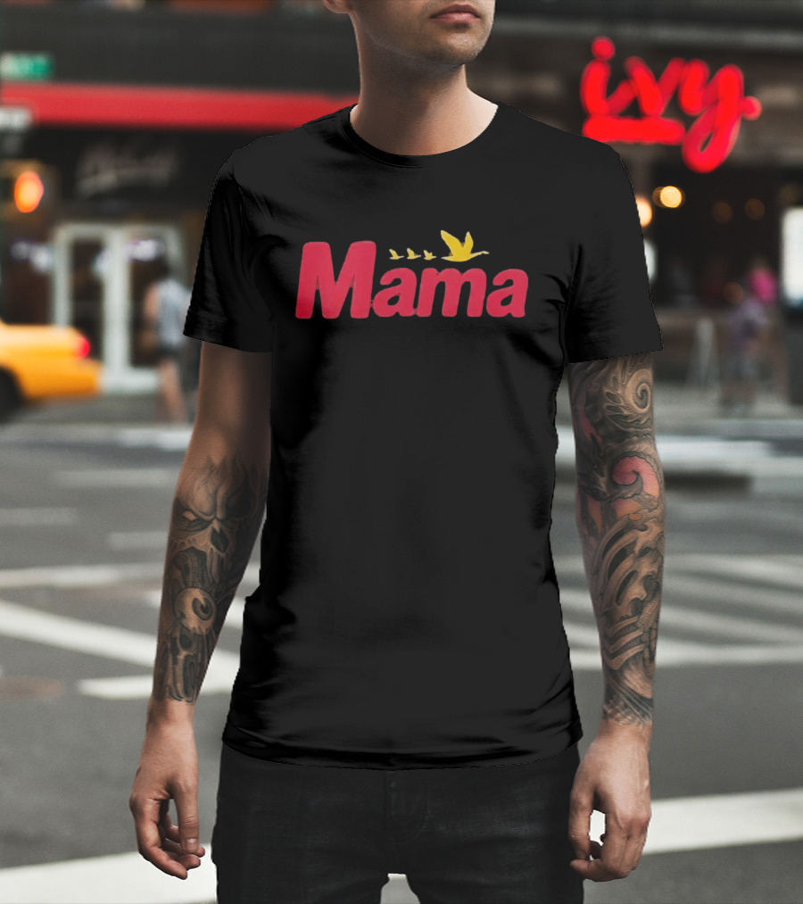 Mama Philly Goose Philadelphia Phillies T-Shirt