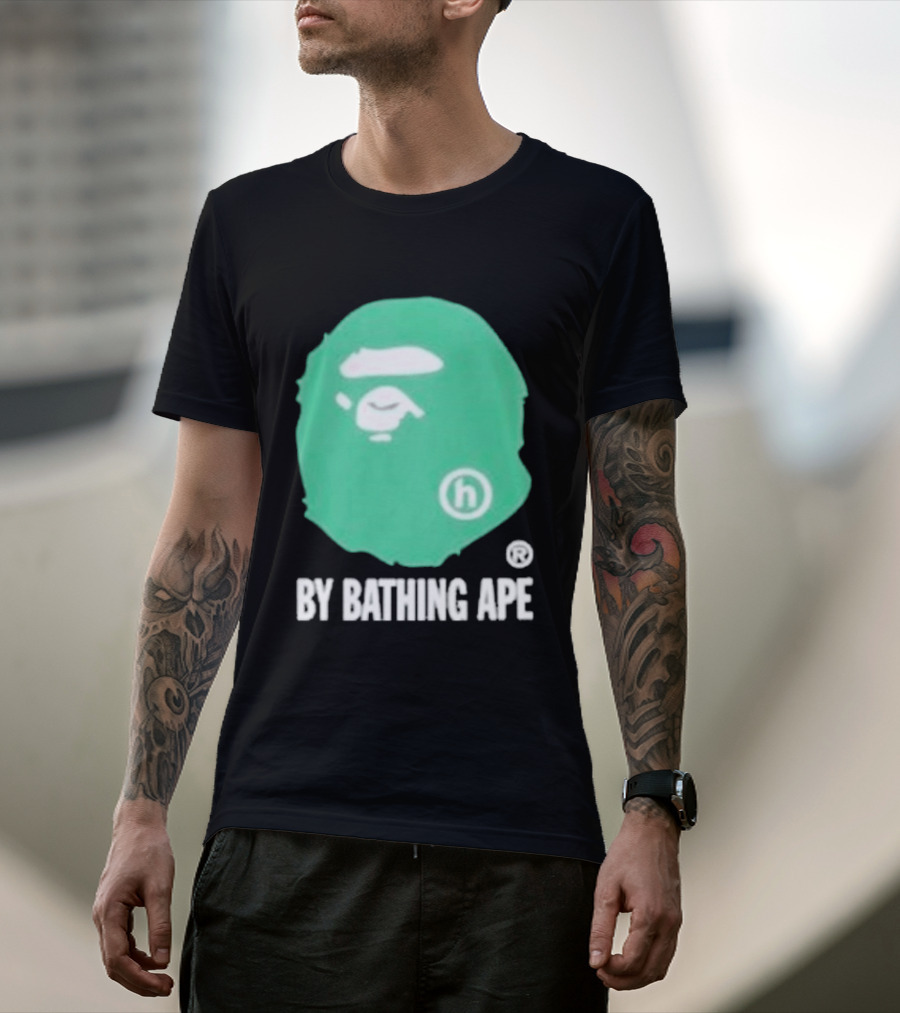 Bape A Bathing Ape Green Big Ape Head Hologram By Bathing Ape And Bapesta Trucker Hat Set 2026 T-Shirt