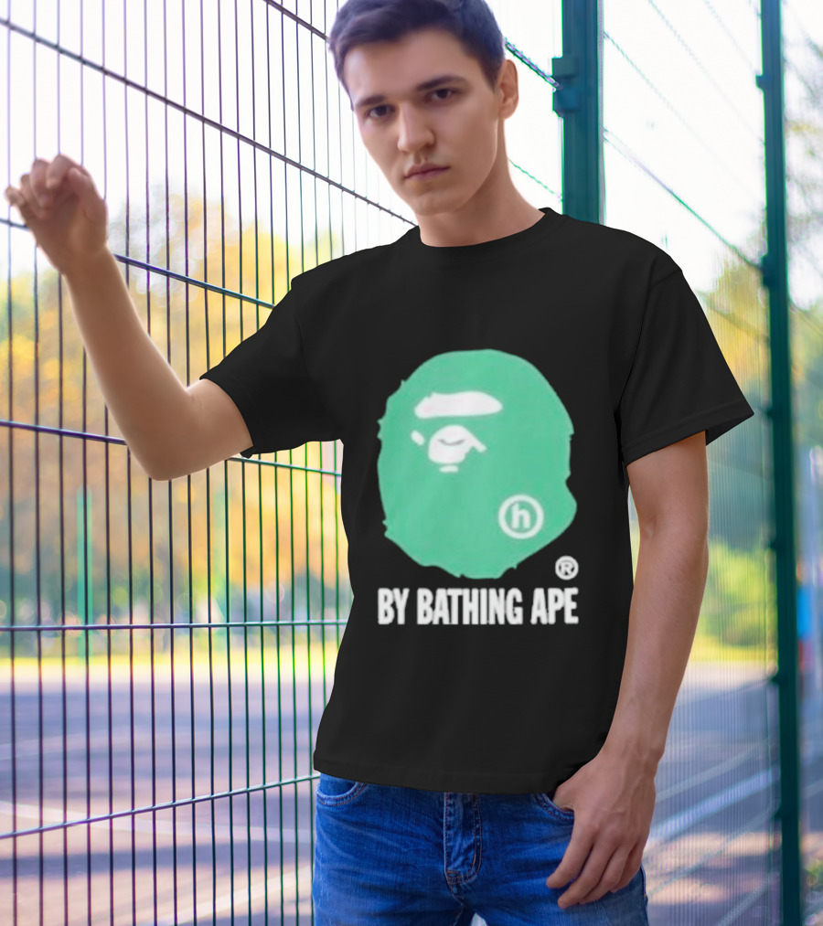 Bape A Bathing Ape Green Big Ape Head Hologram By Bathing Ape And Bapesta Trucker Hat Set 2026 T-Shirt
