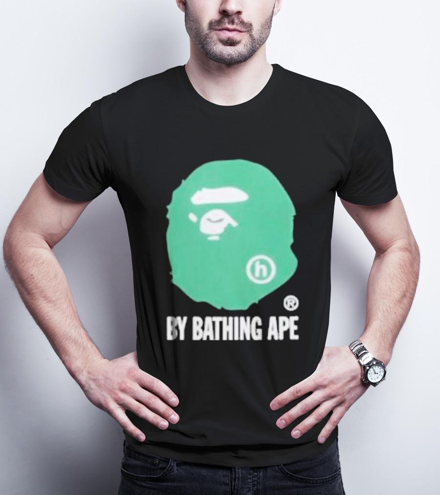 Bape A Bathing Ape Green Big Ape Head Hologram By Bathing Ape And Bapesta Trucker Hat Set 2026 T-Shirt