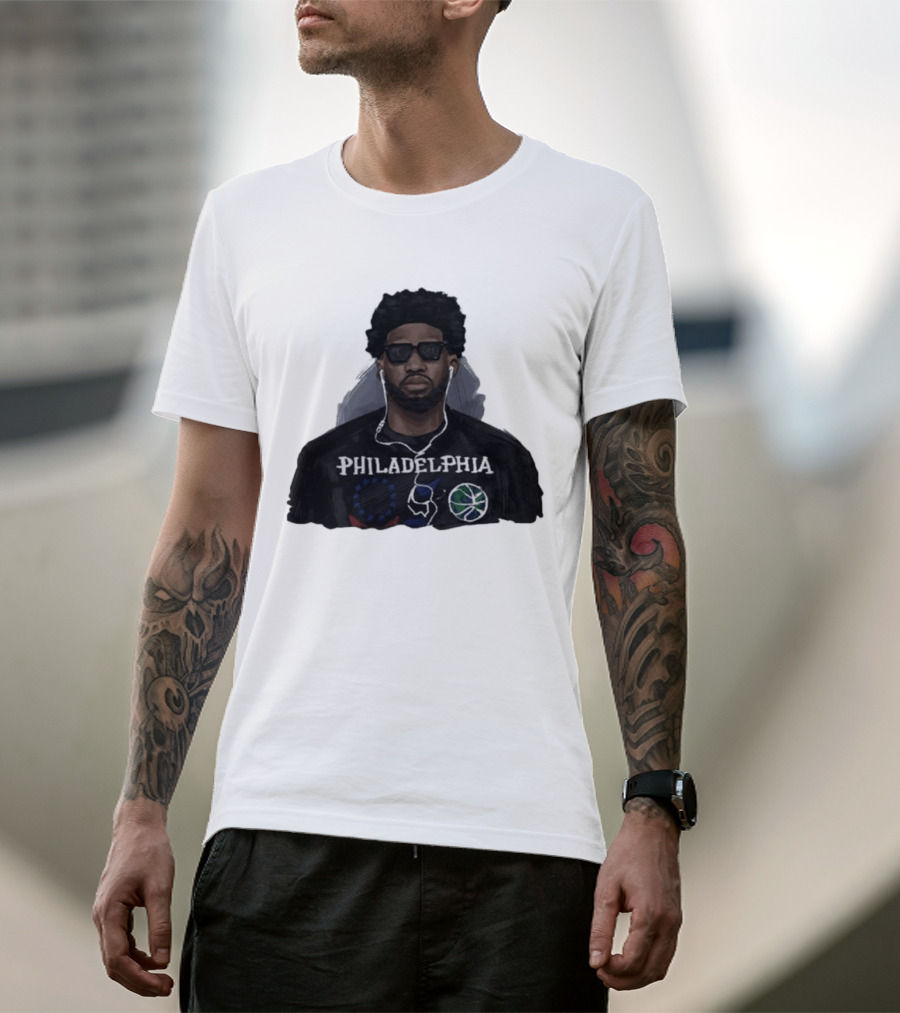 Philadelphia Basketball Player In Sunglasses Earphones T-Shirt