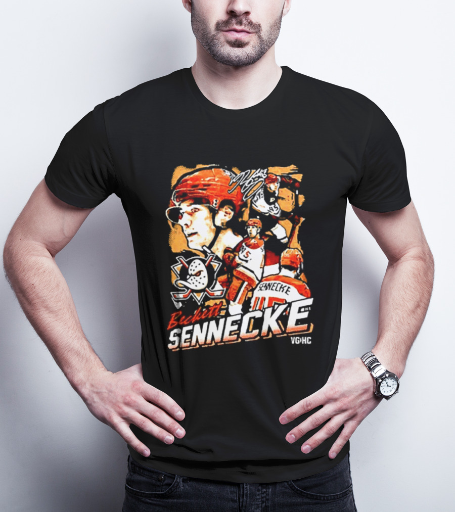 Beckett Sennecke Oregon Ducks Hockey Collage T-Shirt