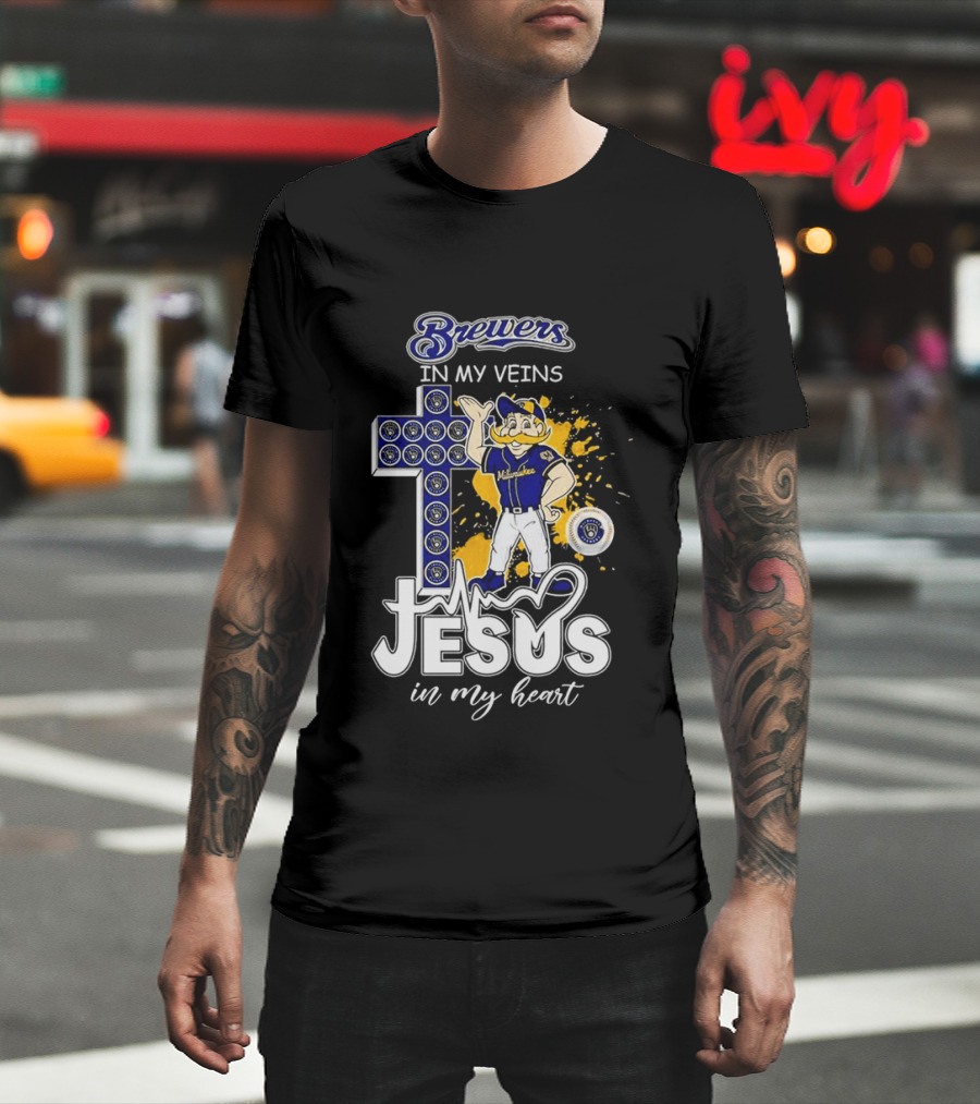 Brewers In My Veins Jesus In My Heart With Cross And Brewman T-Shirt
