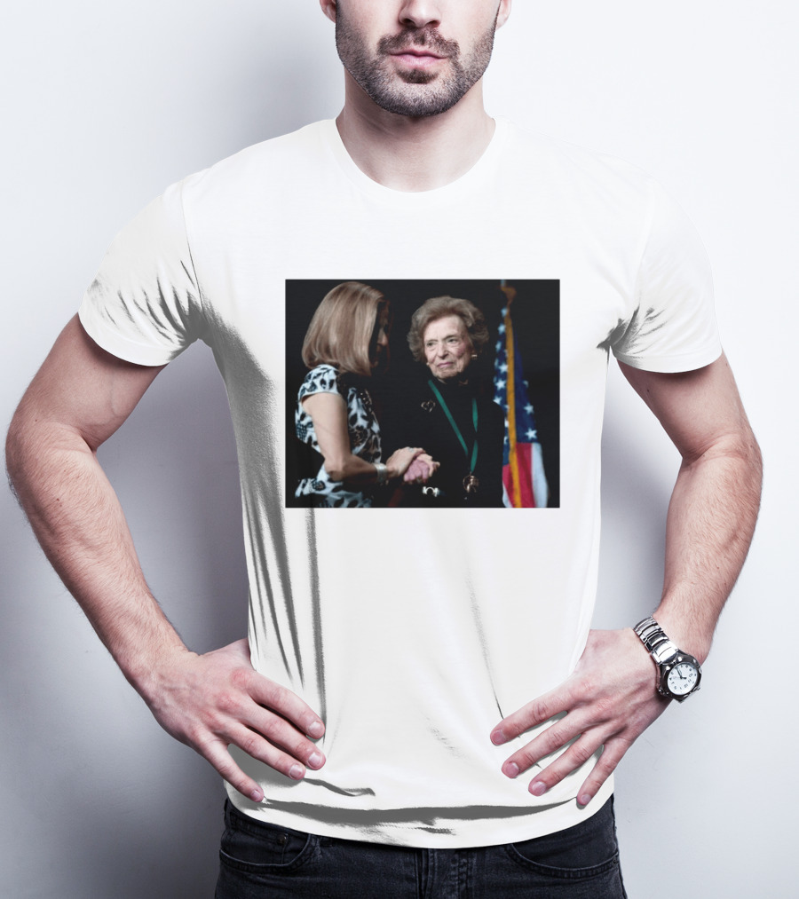 Doris Fisher Co Founder Of The Gap Remembering Legacy And Contributions T-Shirt
