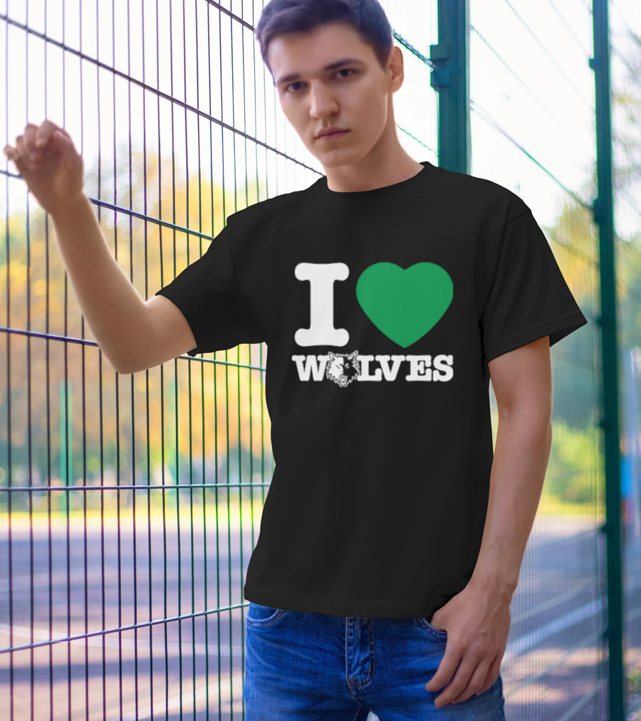 Minnesota Timberwolves I Love Wolves T-Shirt