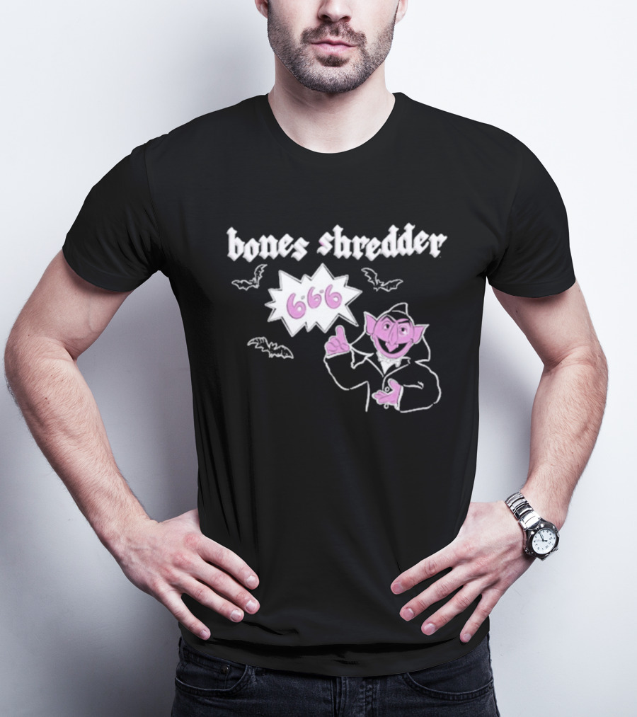 Bones Shredder Vampire Count 666 Halloween Bats T-Shirt