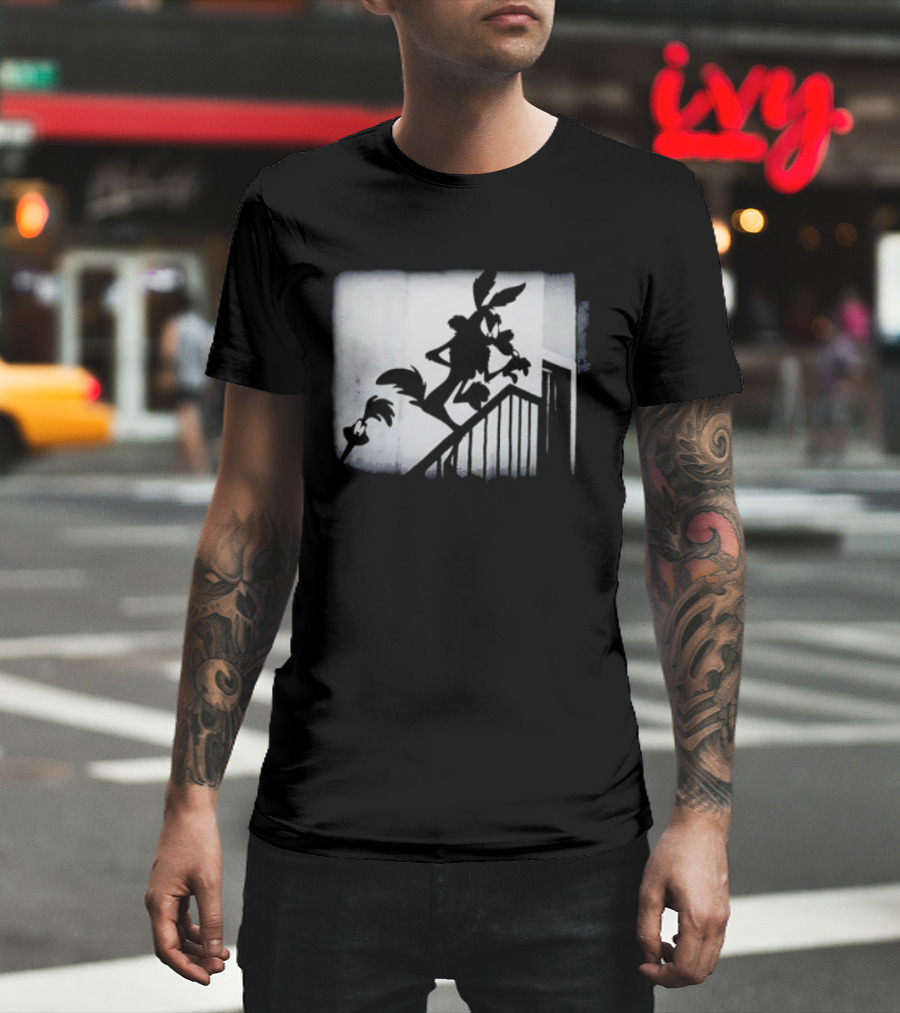 Wilesferatu Wile E. Coyote Road Runner Looney Tunes Silhouette Stairs T-Shirt