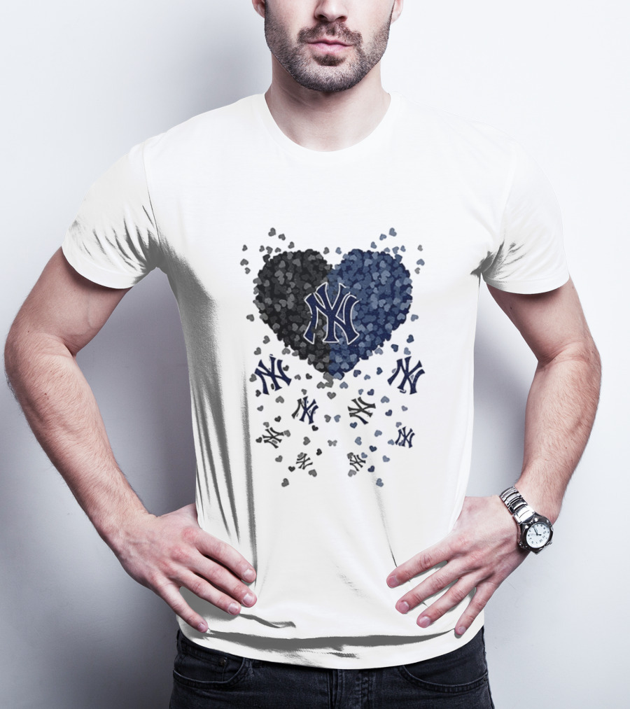 New York Yankees MLB Heart 2026 T-Shirt