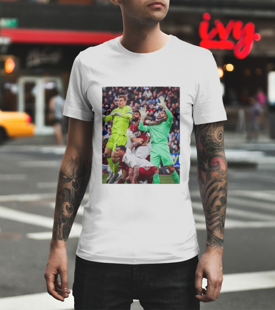 Pablo Fouled David Raya Boyle Sports Sportswear T-Shirt