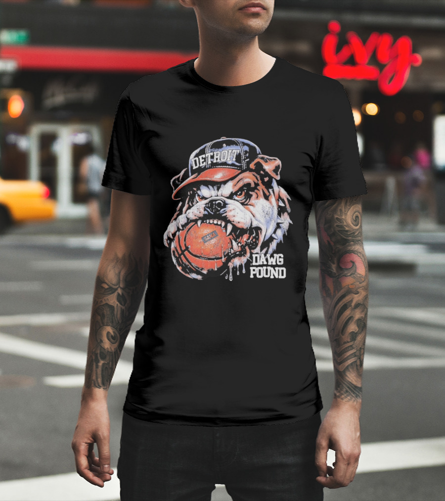 Detroit Bulldog Holding Basketball Dawg Pound T-Shirt