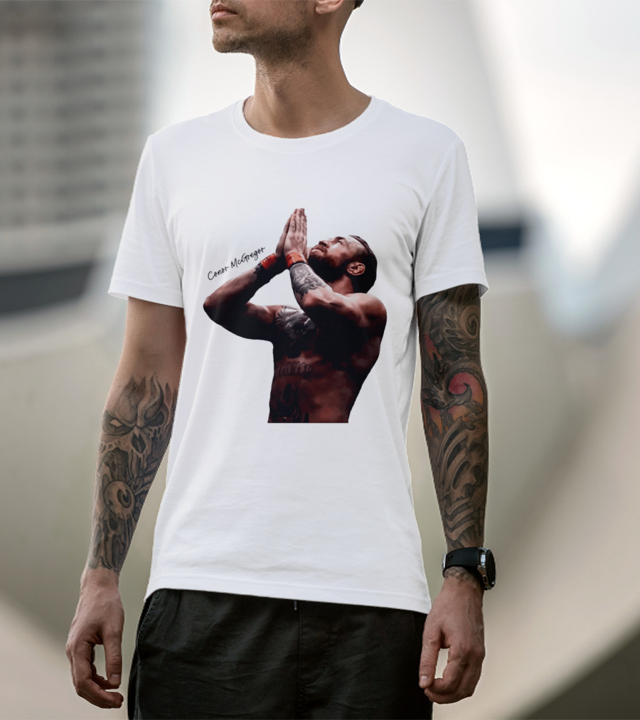 Conor McGregor Returning Pray Pose Tattooed MMA Fighter T-Shirt