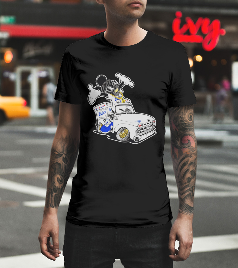 Los Angeles Dodgers Mickey Ice Cream Truck Sneaker Chain T-Shirt
