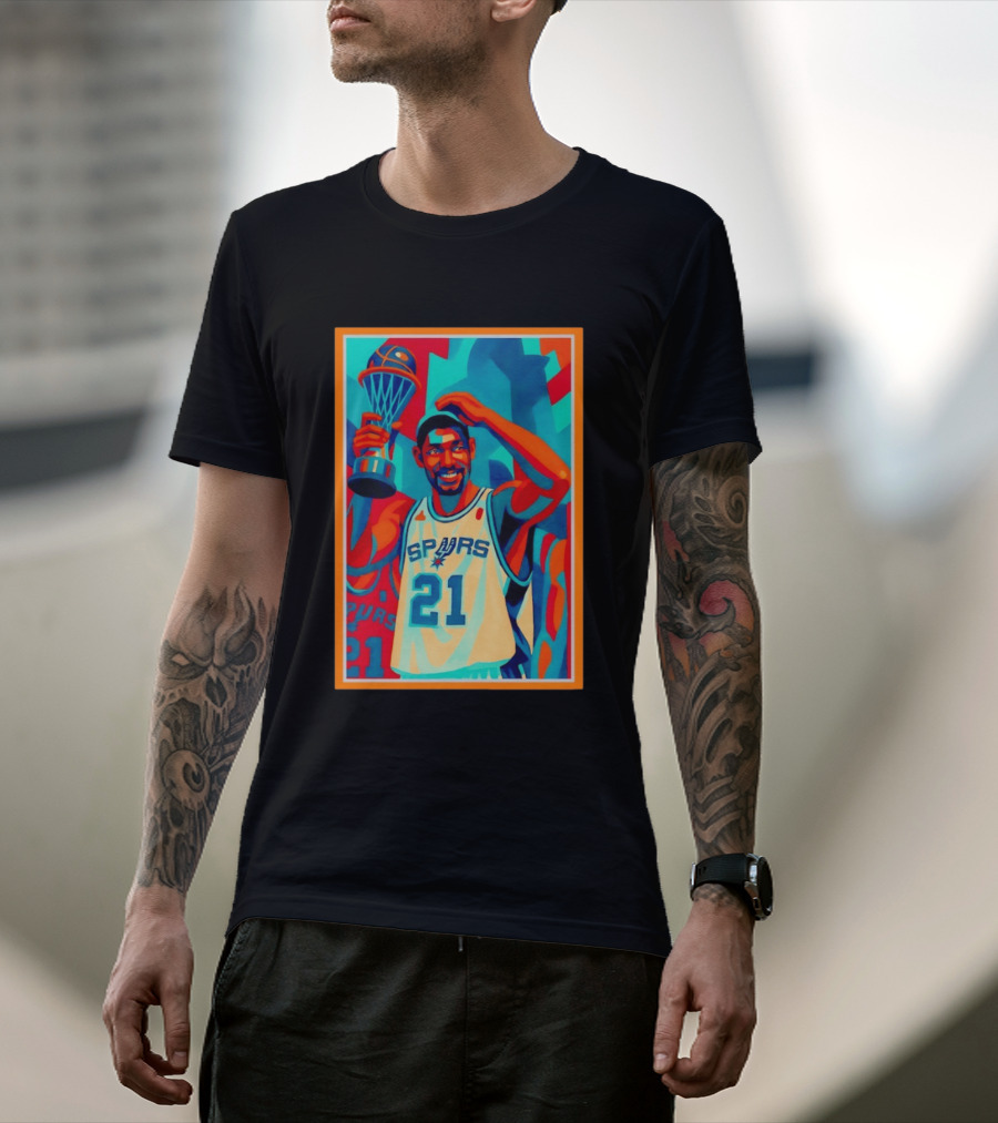 Tim Duncan San Antonio Spurs 21 Holding Trophy Victory Celebration T-Shirt