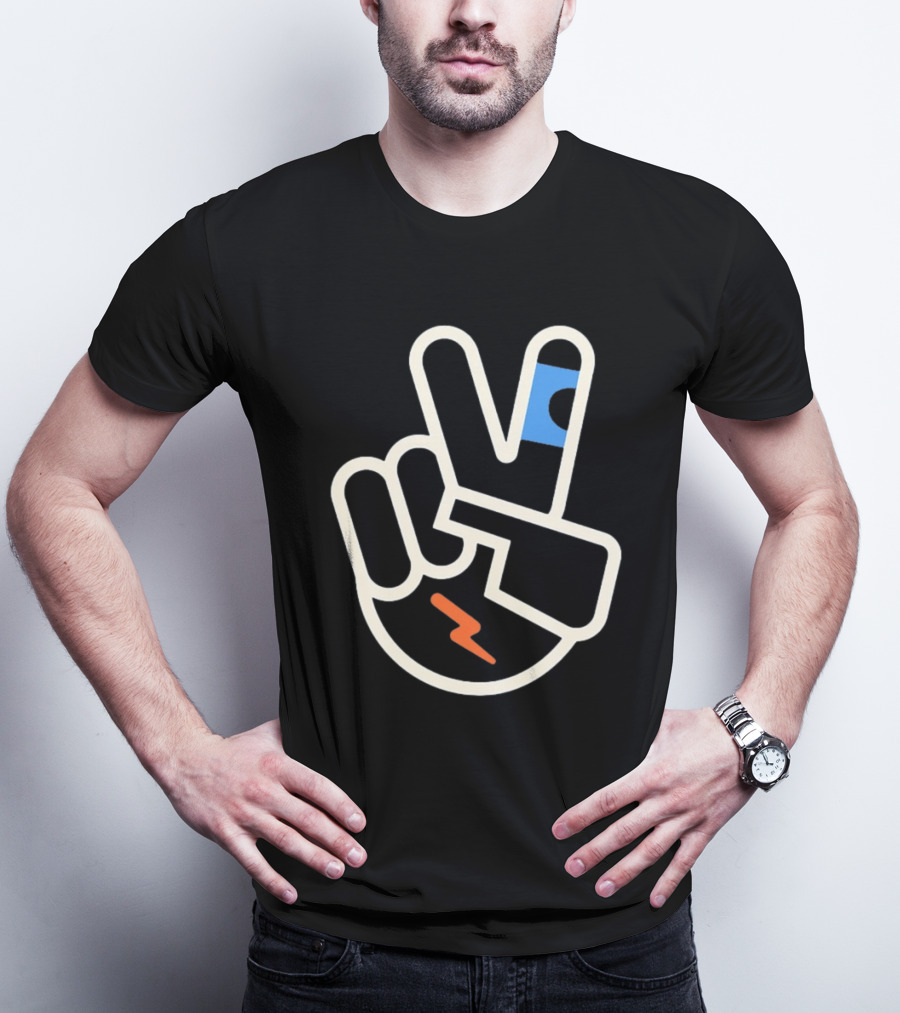 OKC Thunder Shai Gilgeous Alexander Peace Sign Celebration T-Shirt