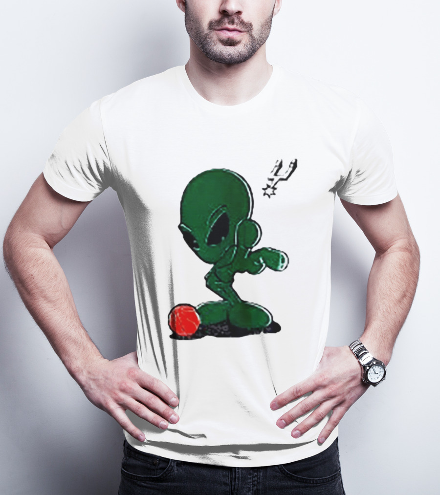 San Antonio Spurs Alien Basketball Dribble T-Shirt