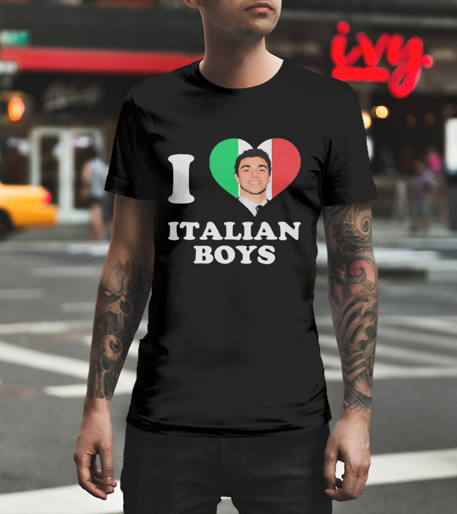 I Love Italian Boys Luigi Mangione Heart Flag T-Shirt