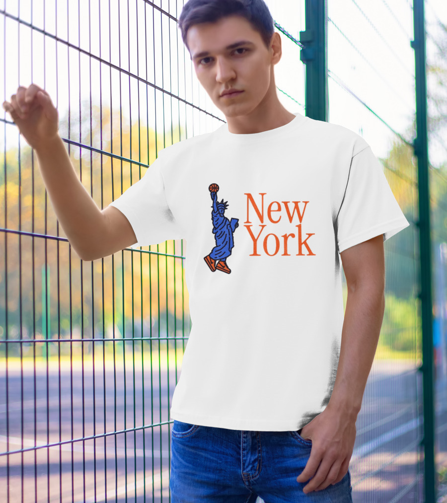 New York Knicks Basketball Statue Of Liberty NBA 2026 T-Shirt