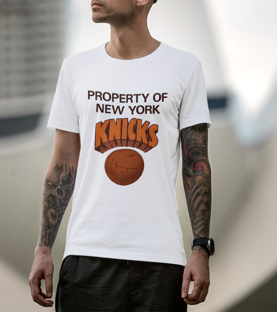 New York Knicks Basketball Property T-Shirt