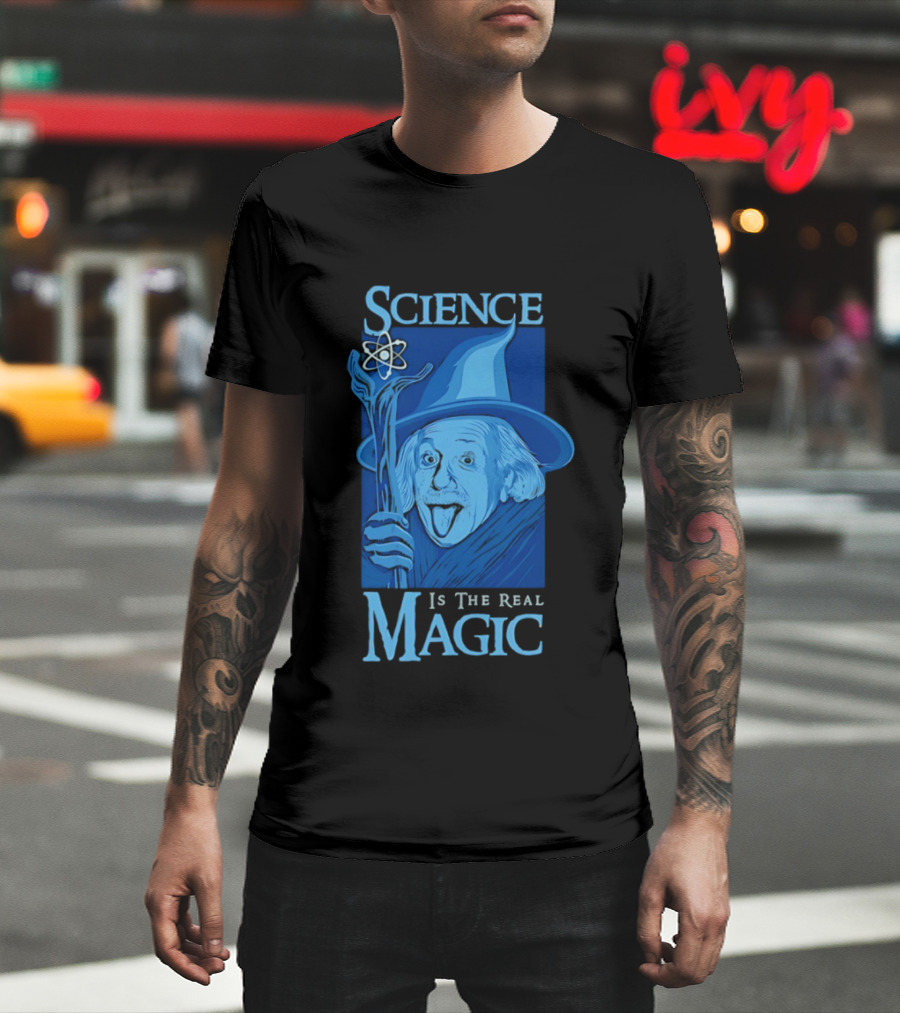 Science Is The Real Magic Einstein Wizard Motif T-Shirt