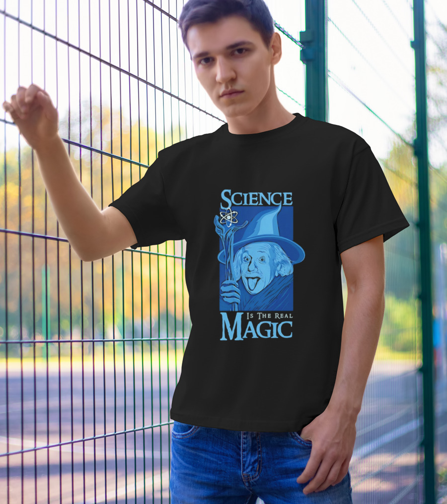 Science Is The Real Magic Einstein Wizard Motif T-Shirt