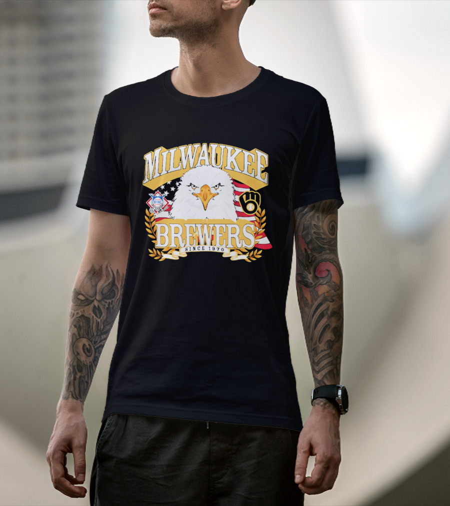 Milwaukee Brewers Eagle American Flag 250th Celebration T-Shirt