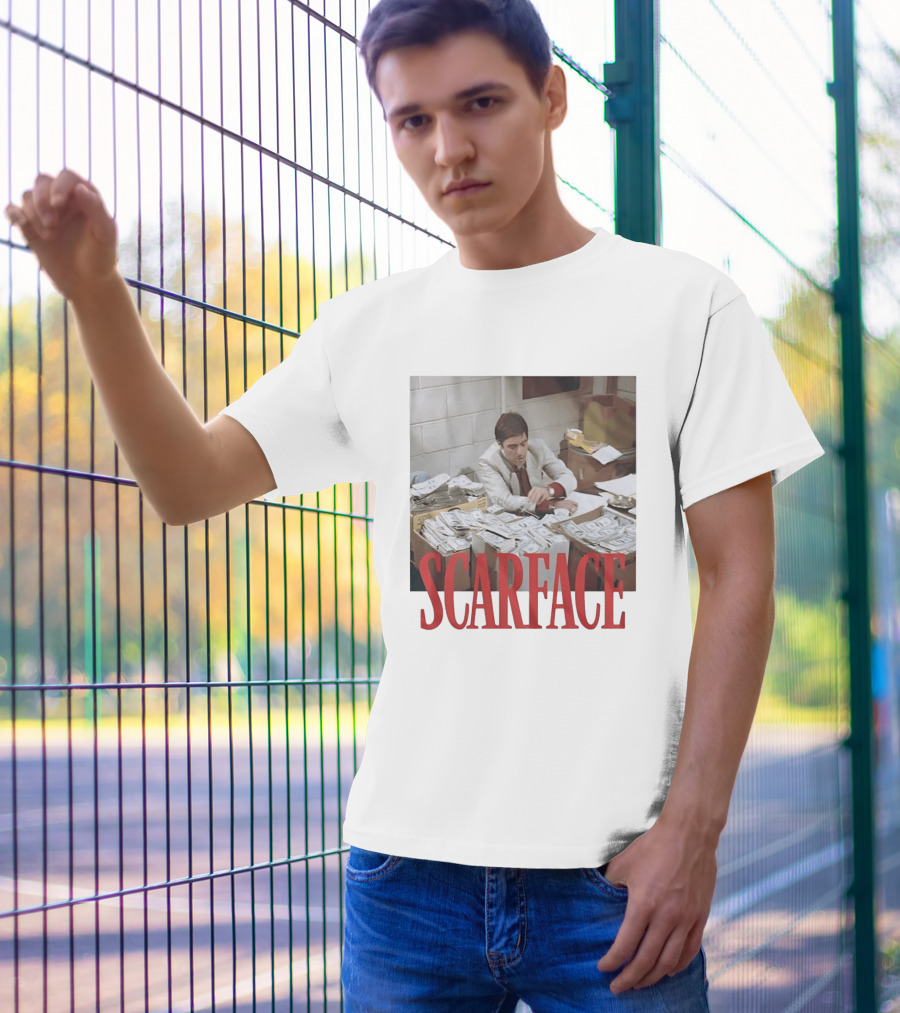 Scarface Tony Montana Al Pacino Money Scene T-Shirt
