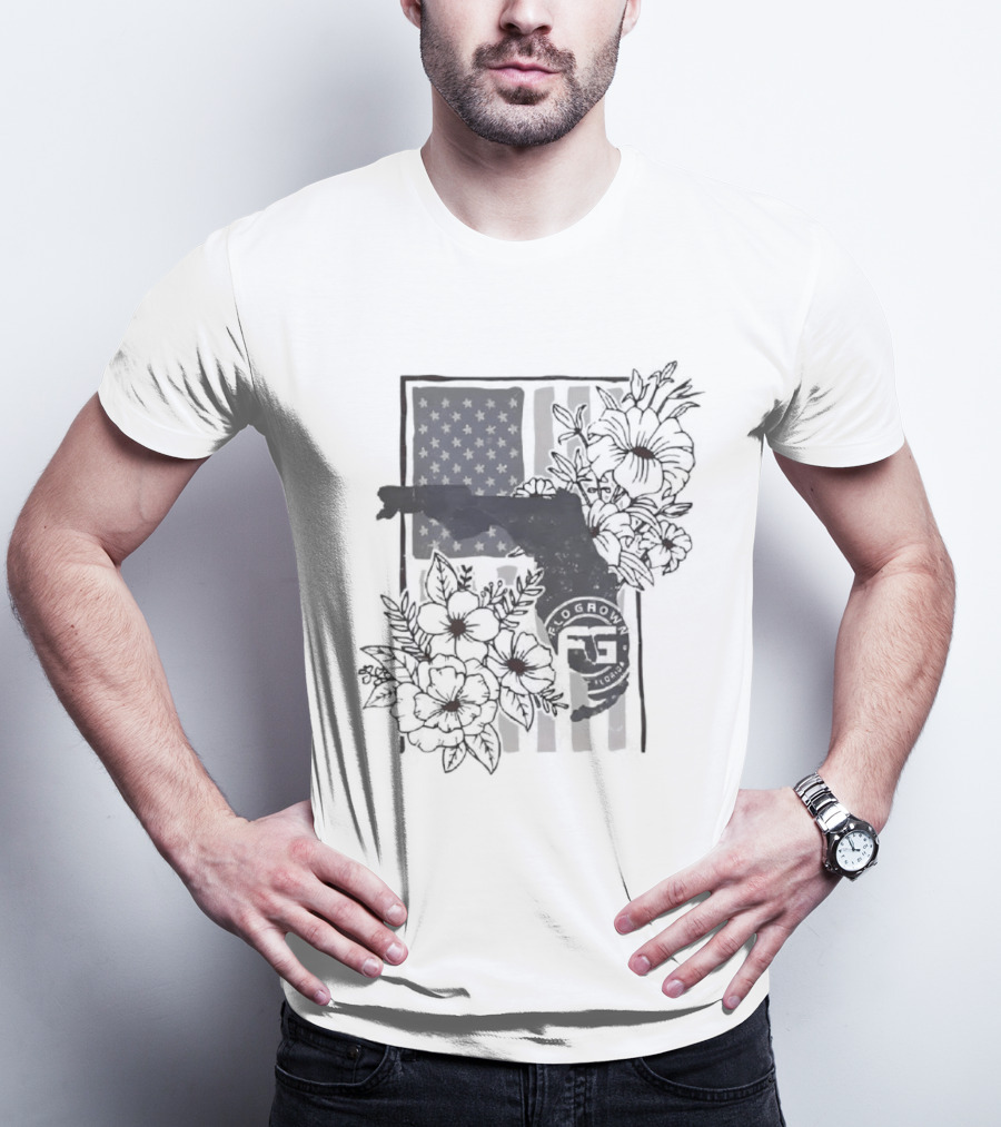 Florida State Map With American Flag Stars And Stripes Floral FLG T-Shirt