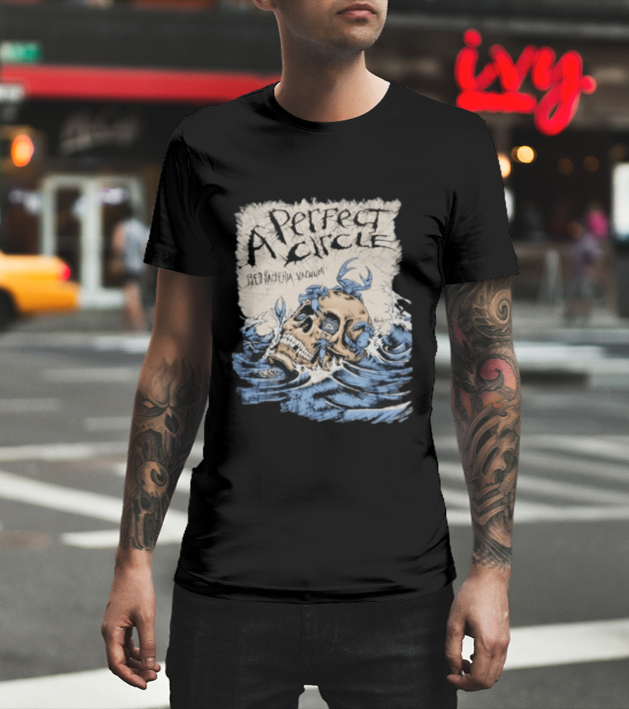 A Perfect Circle Skull Red Bacteria Vacuum Oceanic T-Shirt