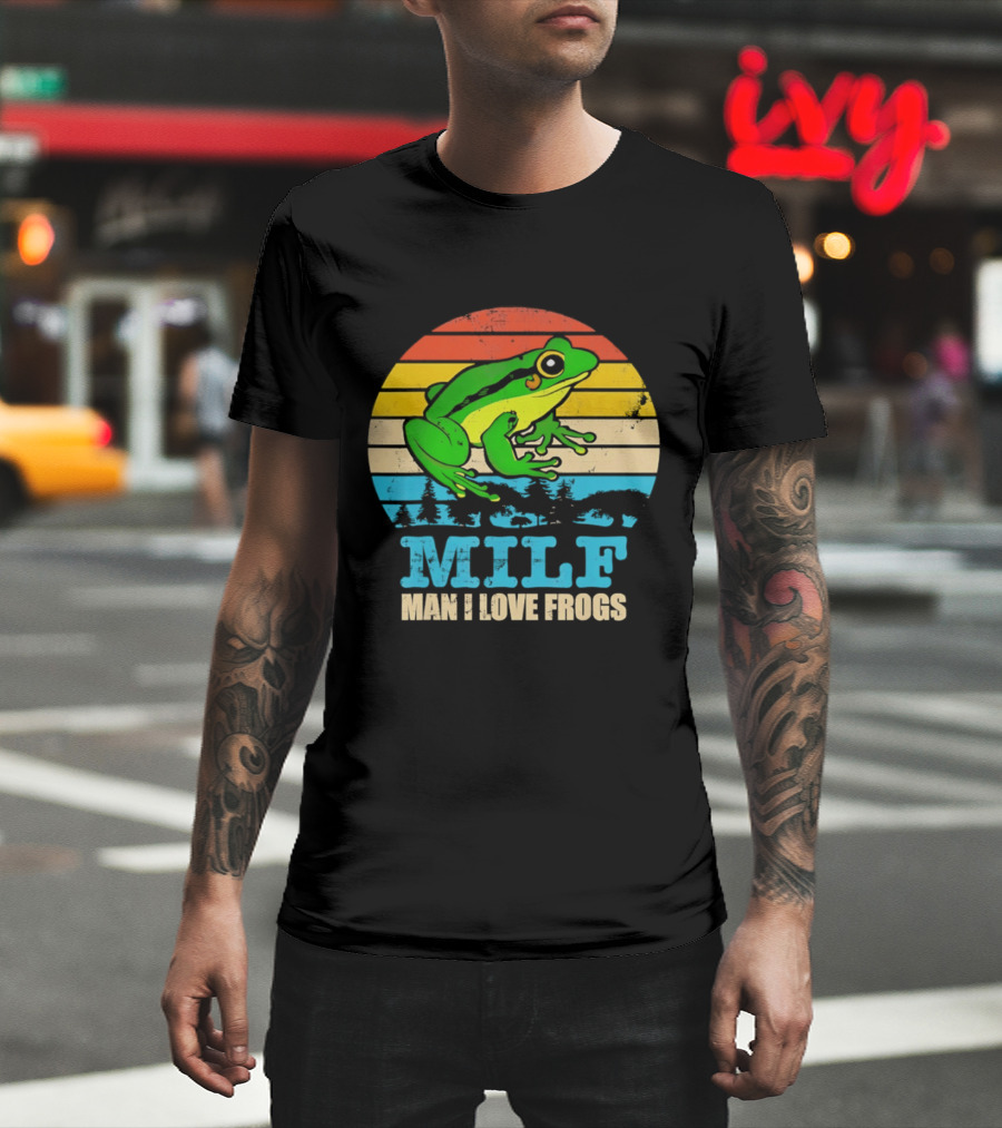 Frog MILF Man I Love Frogs Retro Sunset T-Shirt