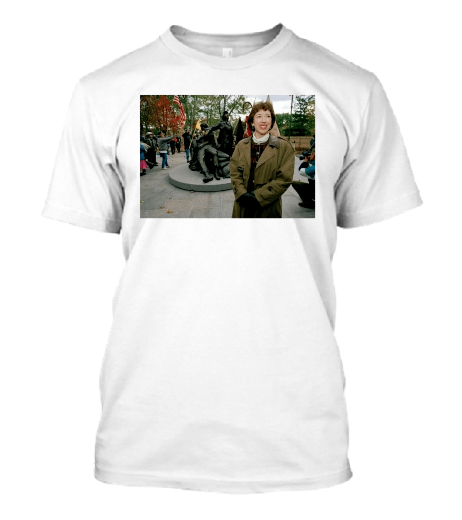 Diane Carlson Evans Vietnam Women's Memorial Campaign Leader Dies At 79 T-Shirt