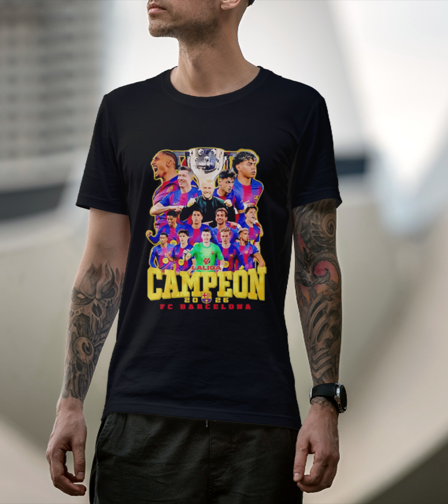 Hansi Flick Robert Lewandowski Lamine Yamal Pedri Raphinha FC Barcelona LaLiga Campeón 2026 T-Shirt
