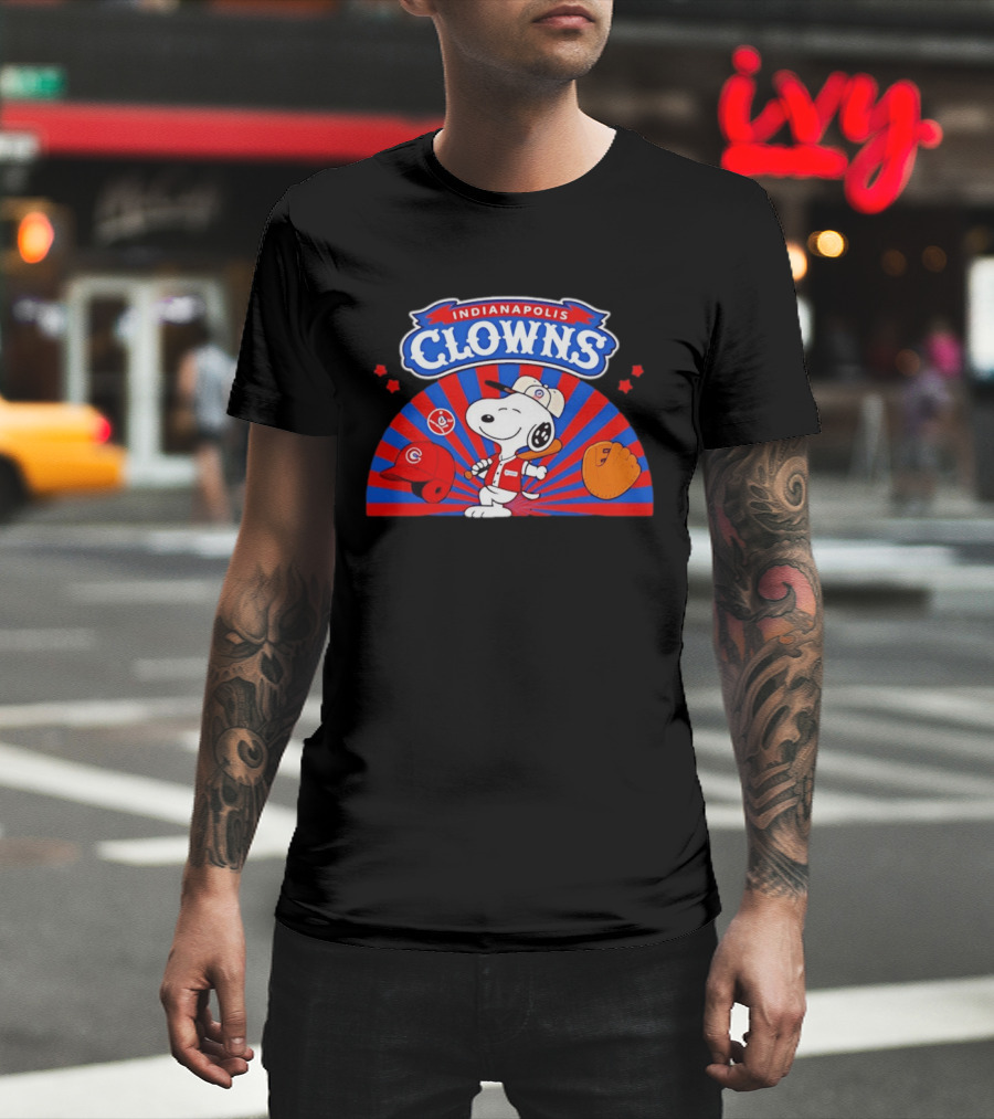 Snoopy Indianapolis Clowns Baseball Vintage Style Red Blue Peanuts Comic Strip Baseball Bat Glove Cap T-Shirt