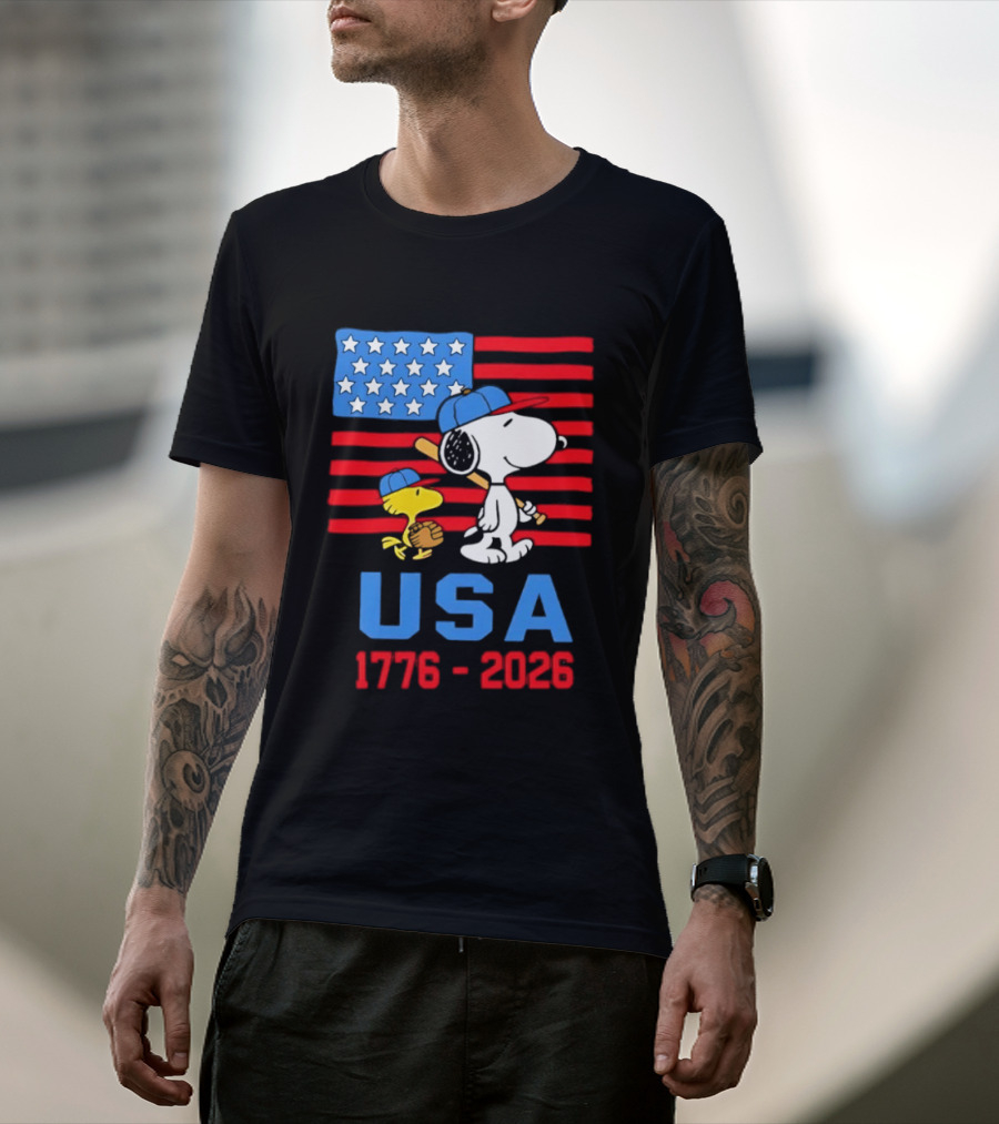 Snoopy Woodstock Peanuts USA Baseball American Flag 1776 2026 T-Shirt