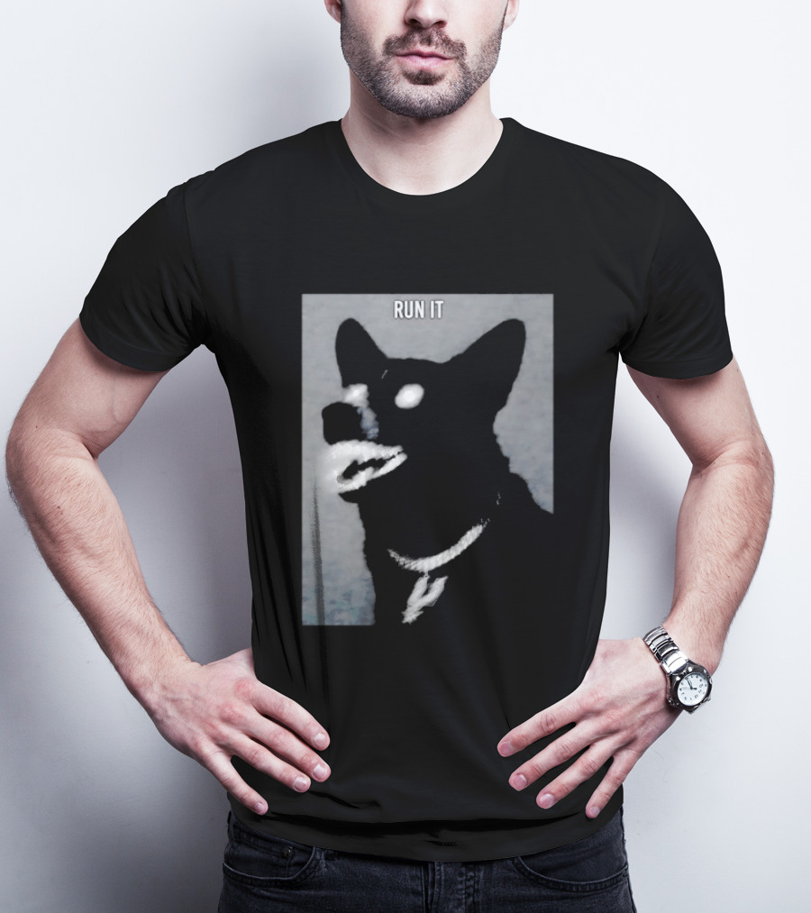Run It Black Dog Diamond Grill Spurs Pendant T-Shirt