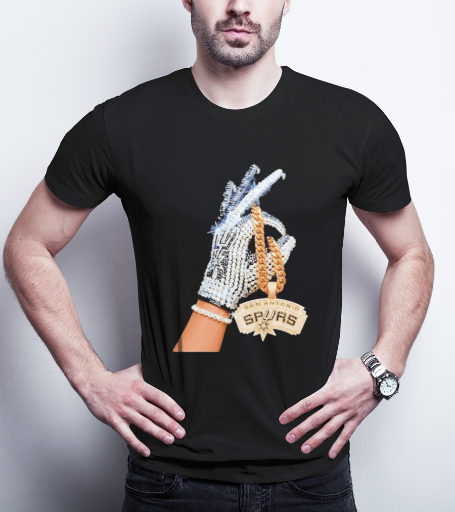 San Antonio Spurs Diamond Gold Glove And Pendant T-Shirt