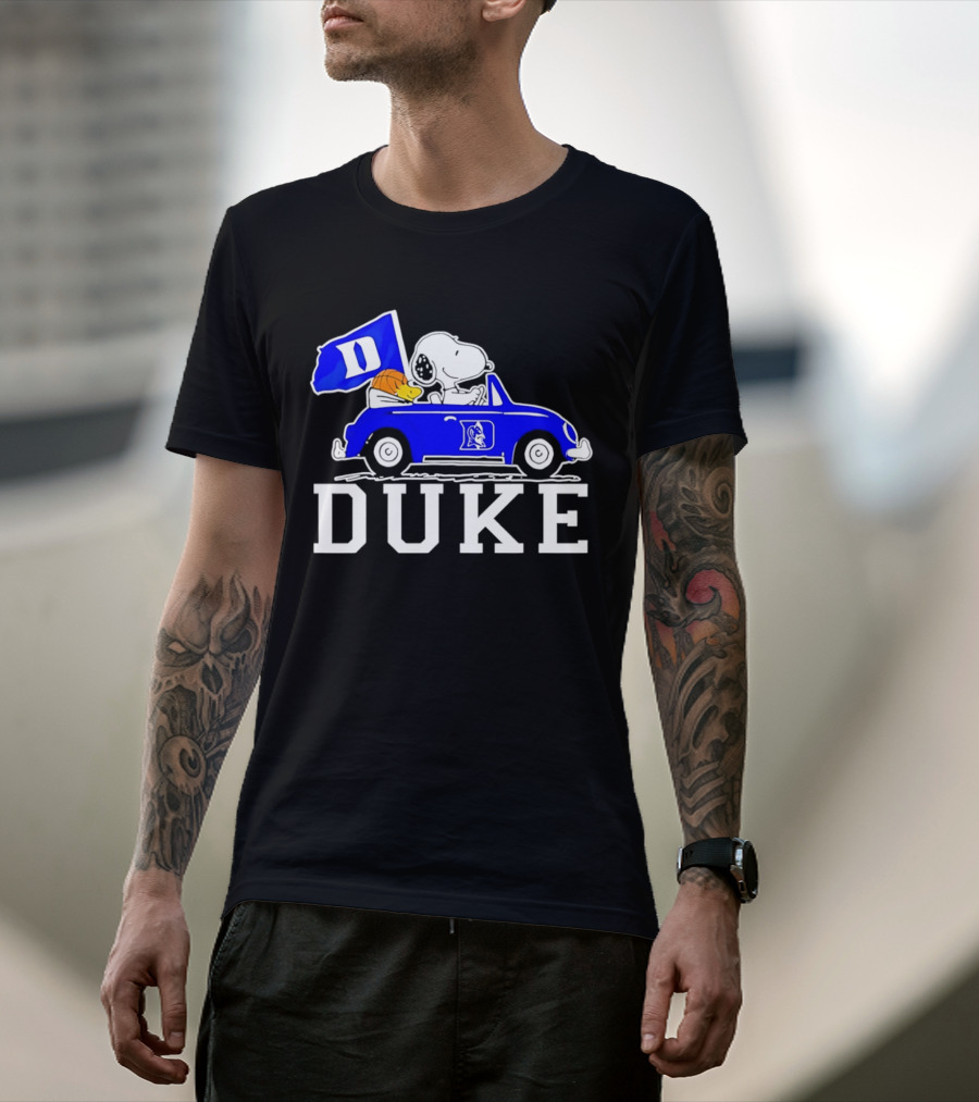Snoopy And Woodstock Driving Duke Blue Car With Duke Blue Devils Flag T-Shirt