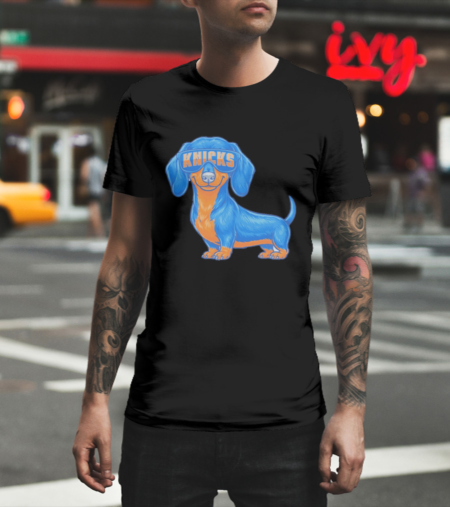 Knicks Dachshund Dog Cartoon Glasses T-Shirt