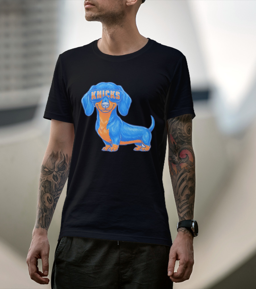Knicks Dachshund Dog Cartoon Glasses T-Shirt
