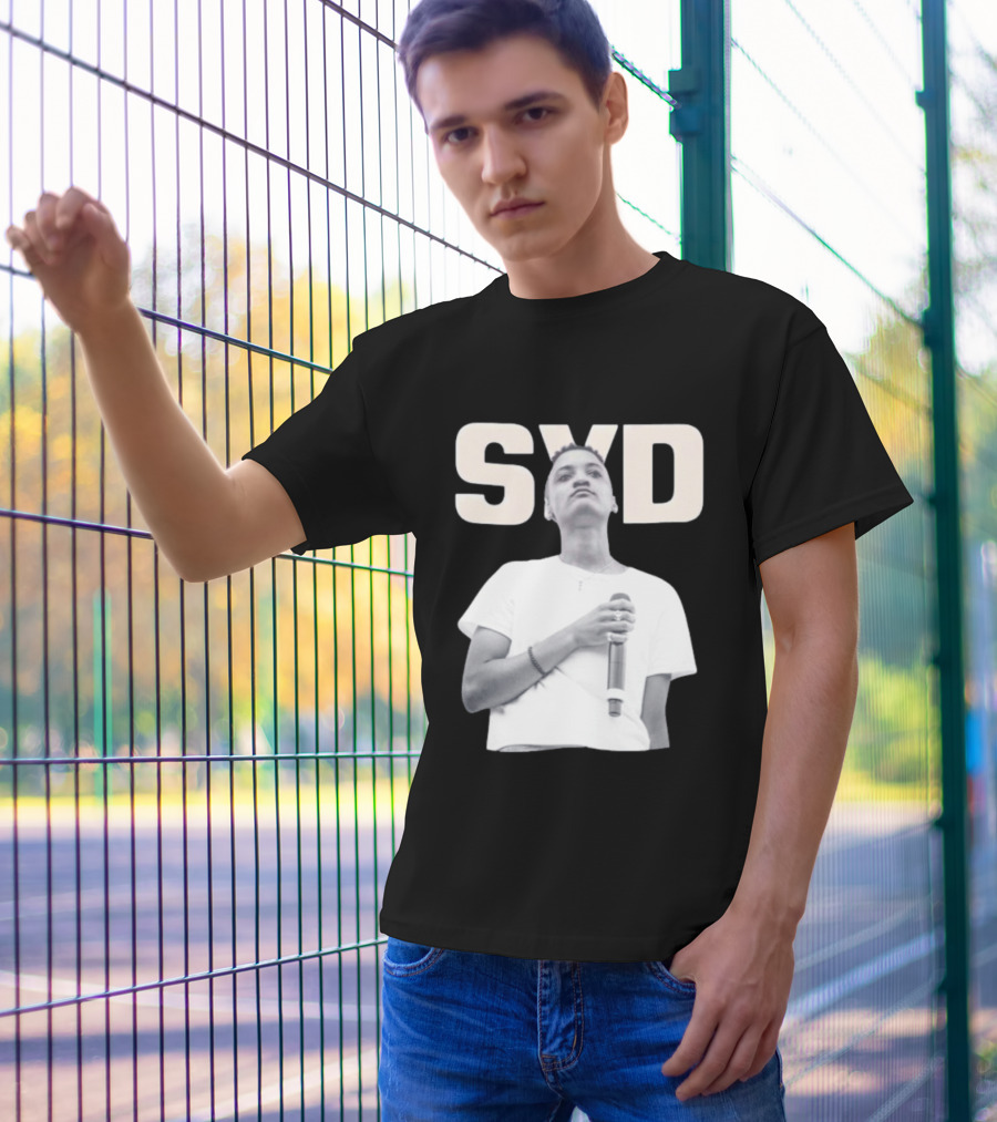 SYD Sydney Bennett Microphone Performance T-Shirt