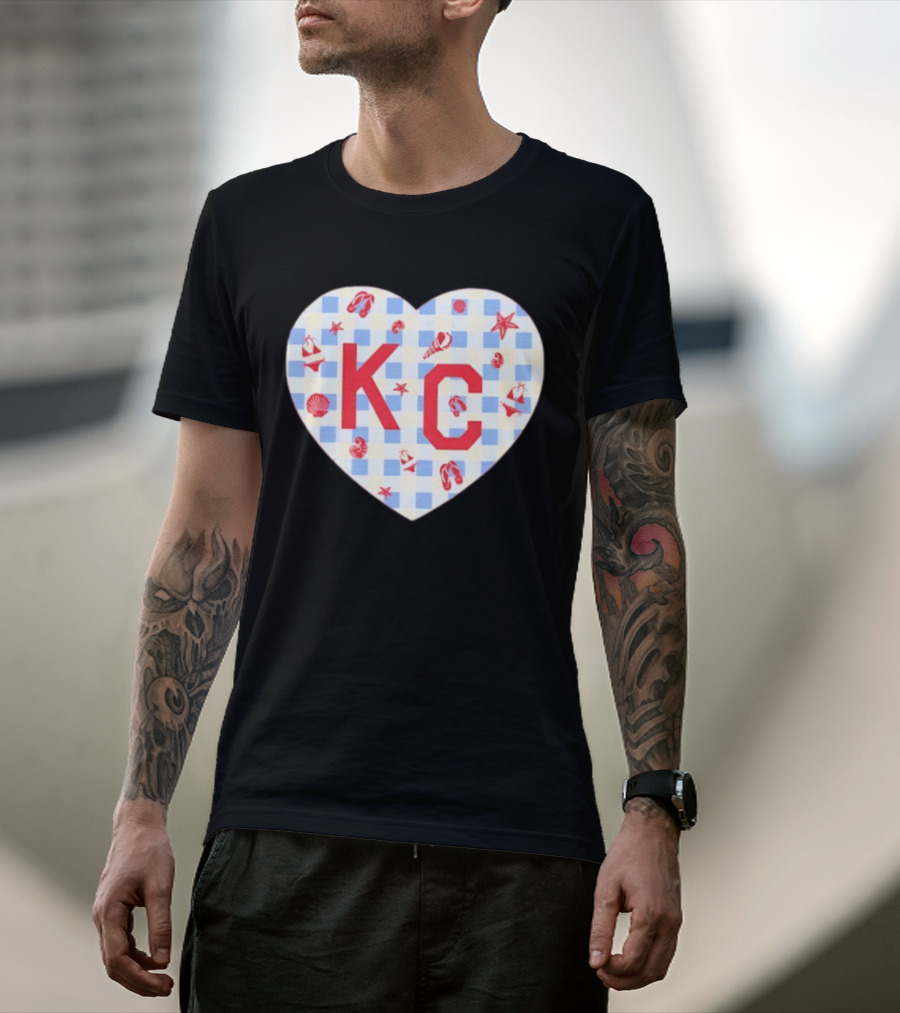 KC Heart Summertime Oatmeal Checkered Seashells And Starfish T-Shirt