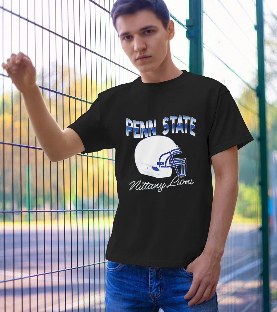 Penn State Nittany Lions Air Brush Helmet Dyme Lyfe Mens T-Shirt
