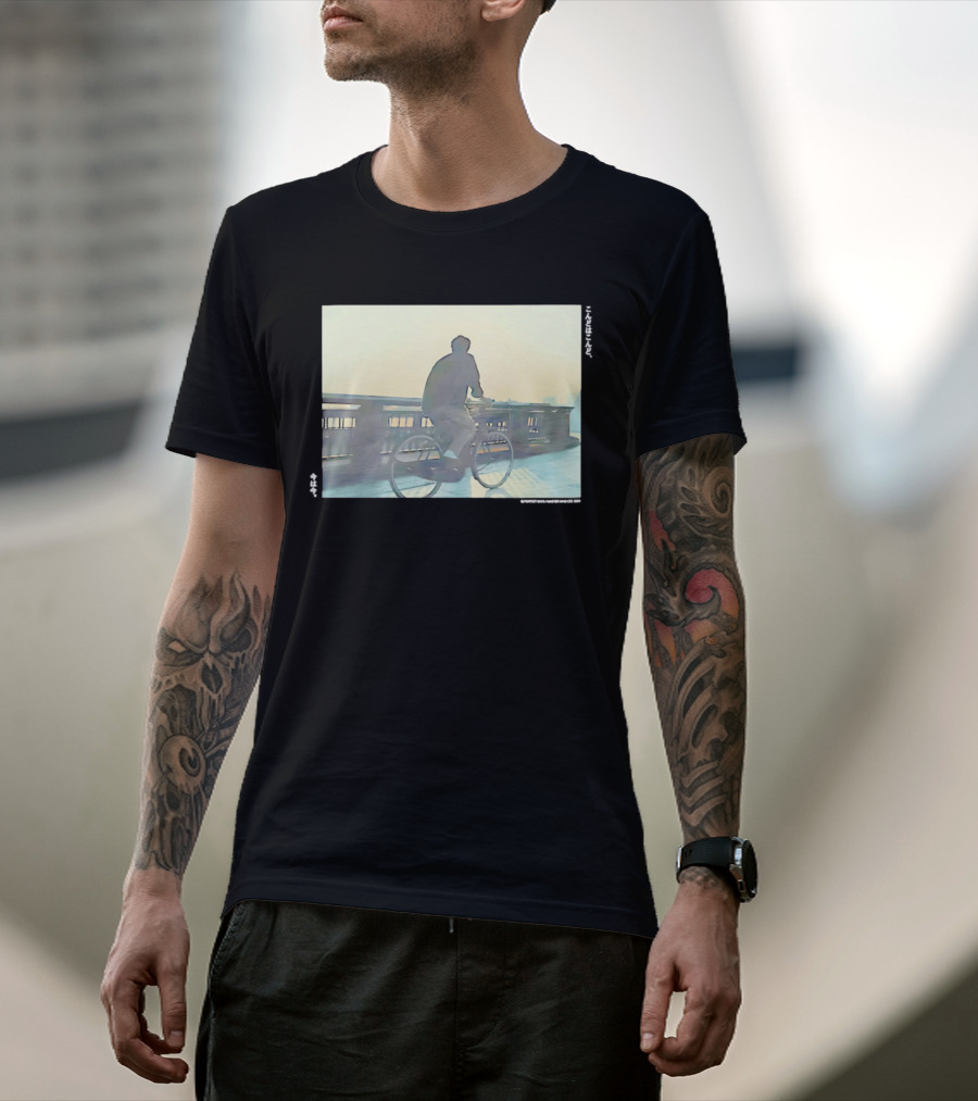 Suzuka Chinzei Perfect Days Movie Bicycle Scene T-Shirt
